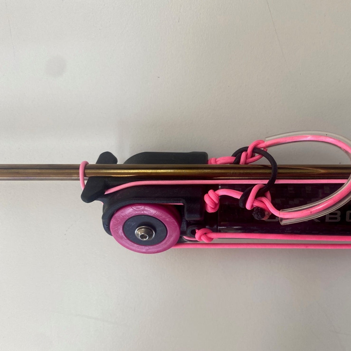VIP GUN - THE PINK MOONFISH - 75cm GALARRA Carbon Fibre Inverted Rolle ...